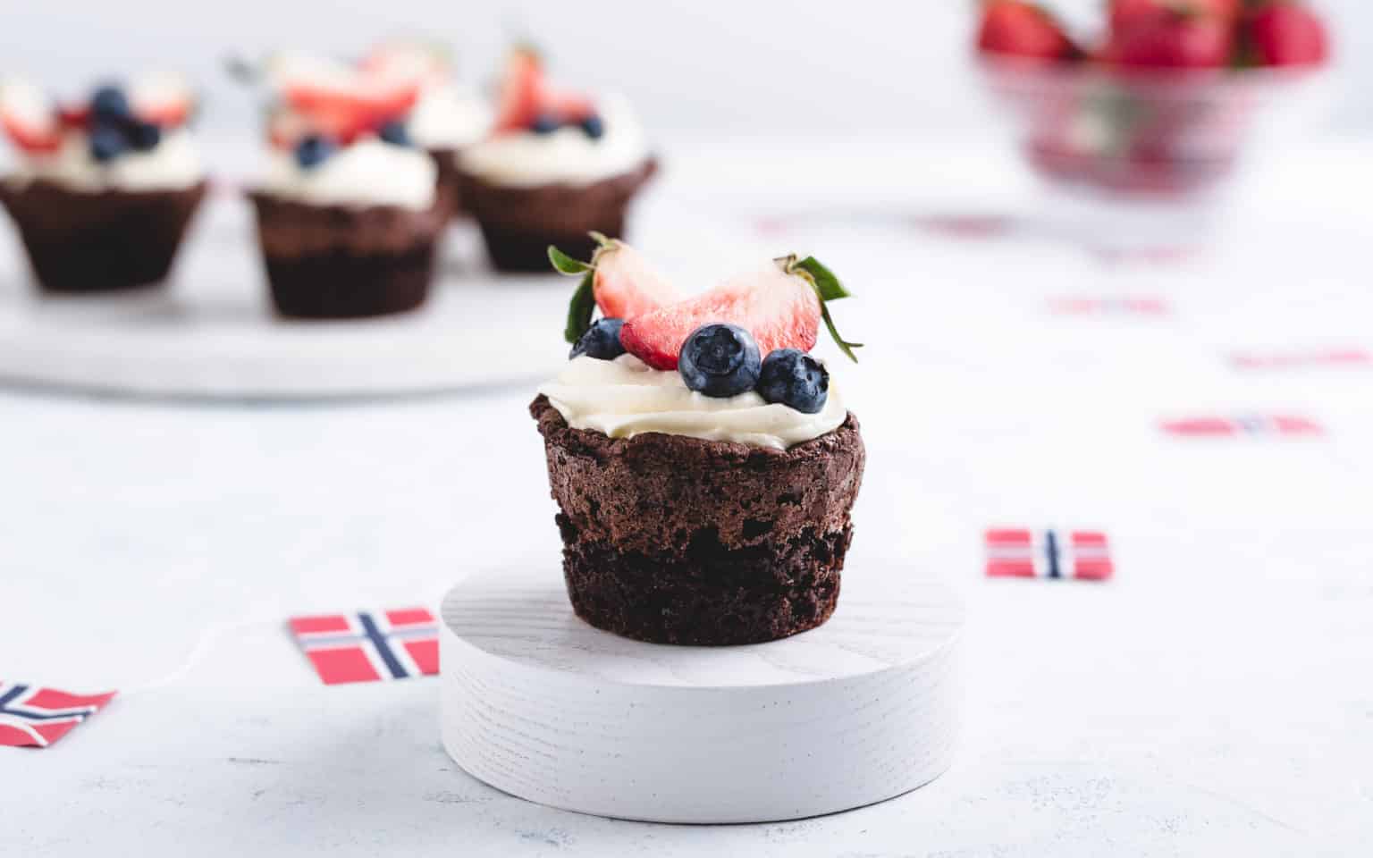 17. mai-brownies - Saftig 17. mai kake - TORO Baketips